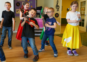 Students Bring Sock Hop to Seniors - Schalmont